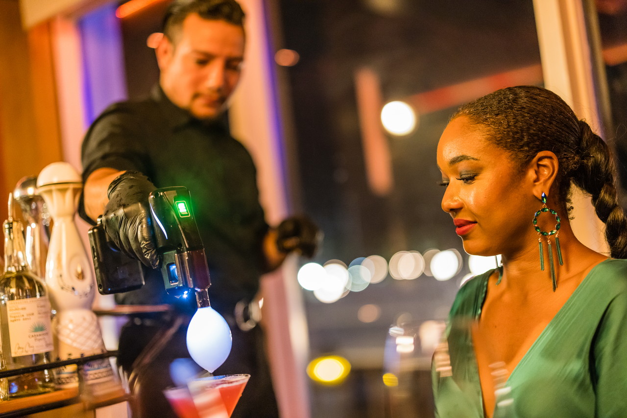 Aruba Restaurants - L. G. Smith's Steak and Chop House - Renaissance ...