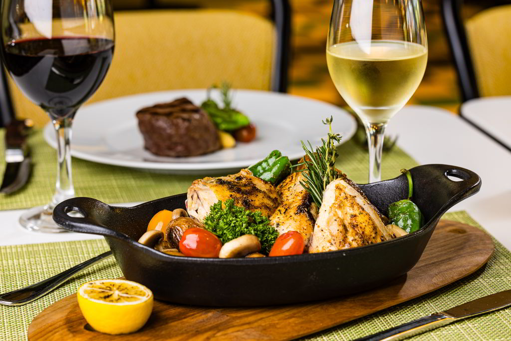 Laguna Restaurant - VisitAruba.com