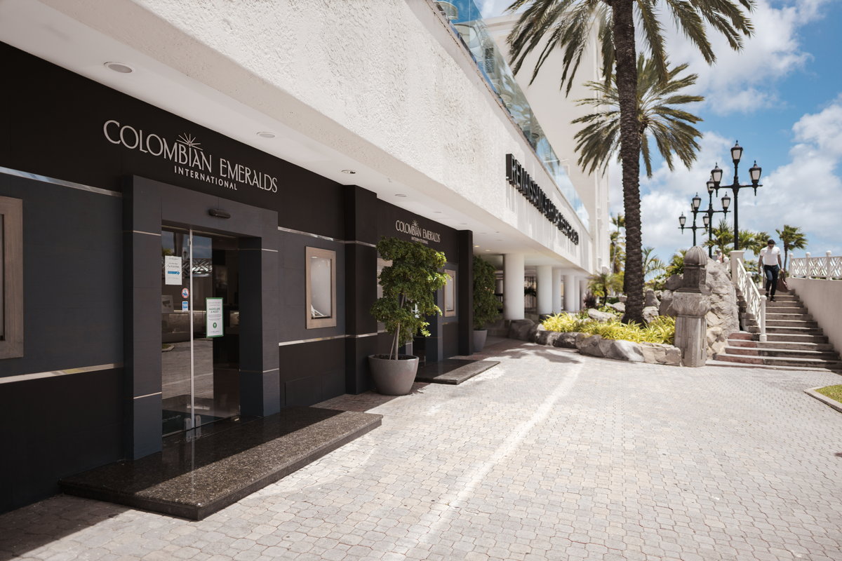 Renaissance Mall - VisitAruba.com